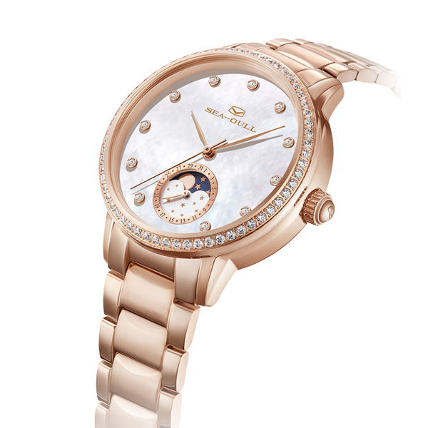 Seagull's Moon Phase Watches Chart the Lunar Cycle from Dusk to Dawn